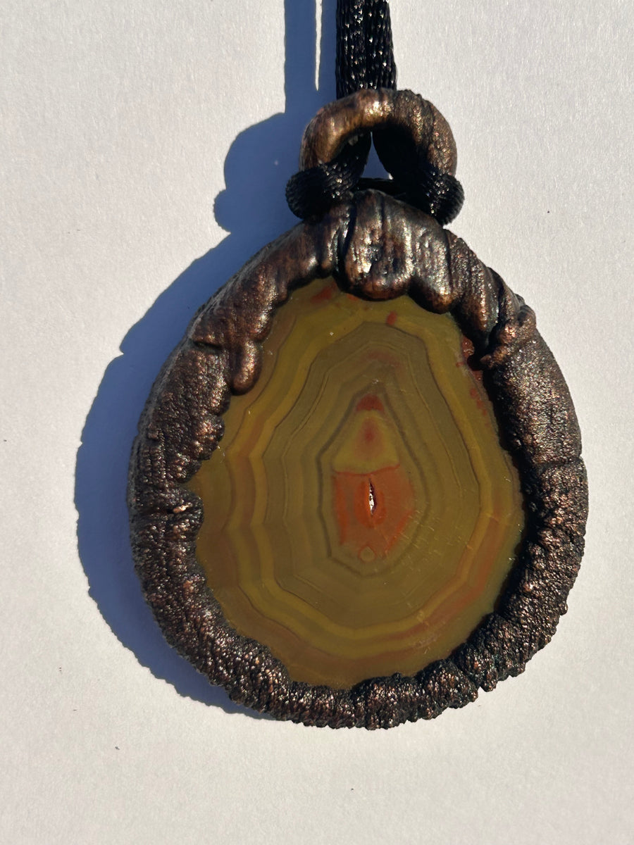 Fighting Blood Agate Pendant in Copper. – Wayne's World Agates